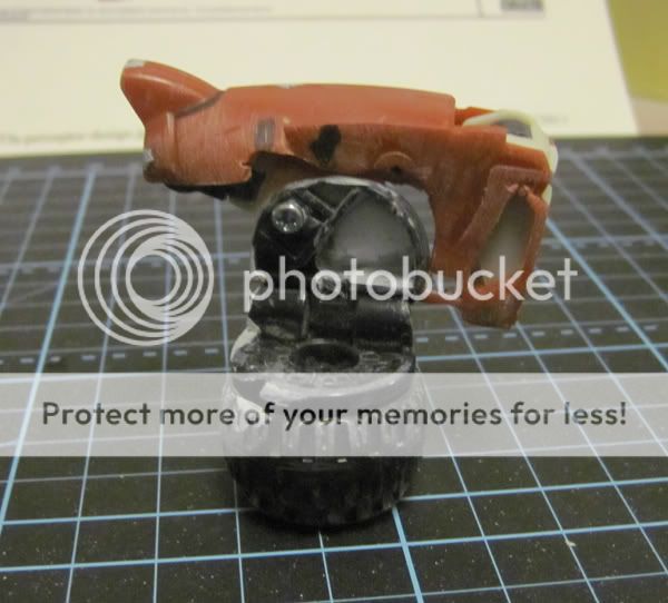 Heavy/Scratch: - TFA Perceptor | TFW2005 - The 2005 Boards